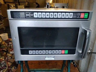 Commercial Microwave Deals ⇒ Best Sales in UK | Dealsan