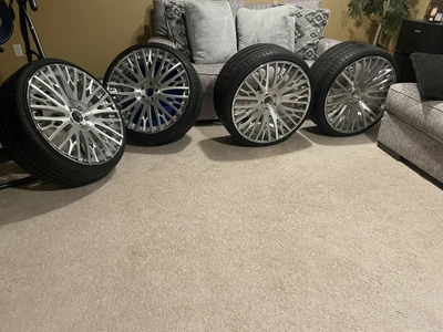 Best 22 Staggered Rims Deals | Dealsan