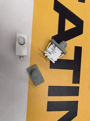 Dumper Seat Deals ⇒ Best Sales in UK | Dealsan