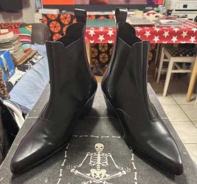 Beatle Boots Deals ⇒ Best Sales in UK | Dealsan