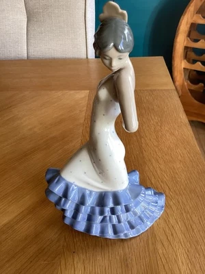 Lladro Dancer Deals ⇒ Best Sales in UK | Dealsan