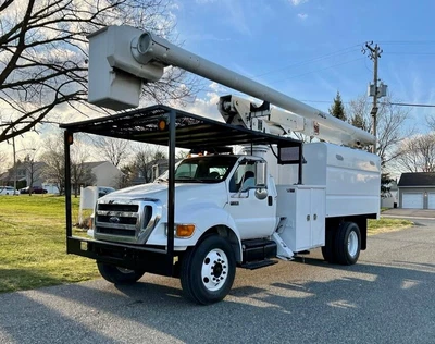 Best Bucket Truck Deals | Dealsan