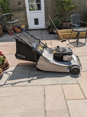 Self Propelled Petrol Lawnmower Deals ⇒ Best Sales in UK | Dealsan