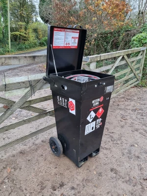 Diesel Bowser Deals ⇒ Best Sales in UK | Dealsan