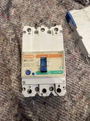 Mem Mccb Deals ⇒ Best Sales in UK | Dealsan