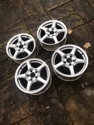 Best Honda S2000 Staggered Wheels Deals | Dealsan