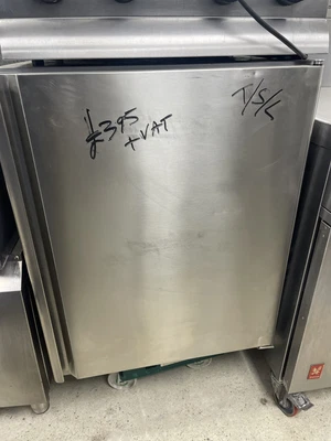 Stainless Steel Under Counter Fridge Deals ⇒ Best Sales in UK | Dealsan