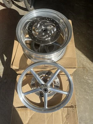 Best Harley Rocker Wheel Deals | Dealsan