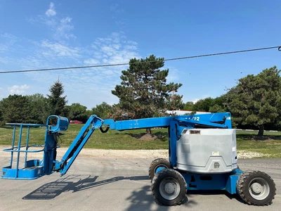 Best Articulating Boom Lift Deals | Dealsan