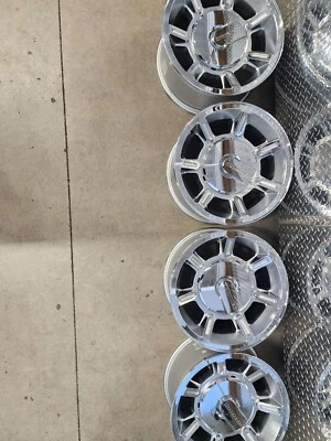 Best Hummer H2 Rims Deals | Dealsan