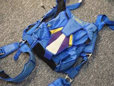 Best Skydiving Container Deals | Dealsan